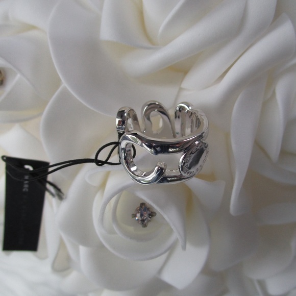 Marc Jacobs | Jewelry | Nwt Marc Jacobs Silver Script Signature Logo ...